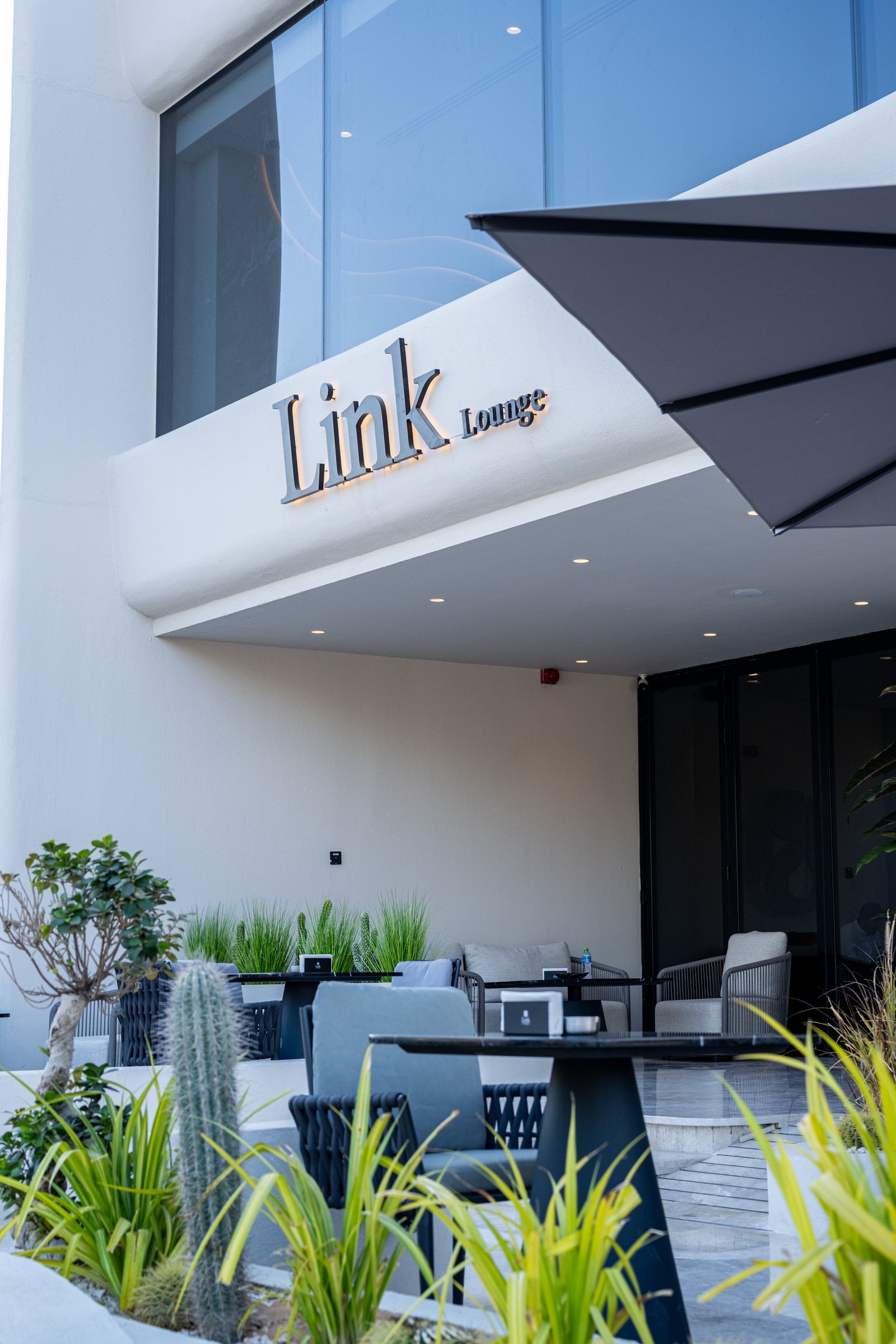 Link Lounge Cafe